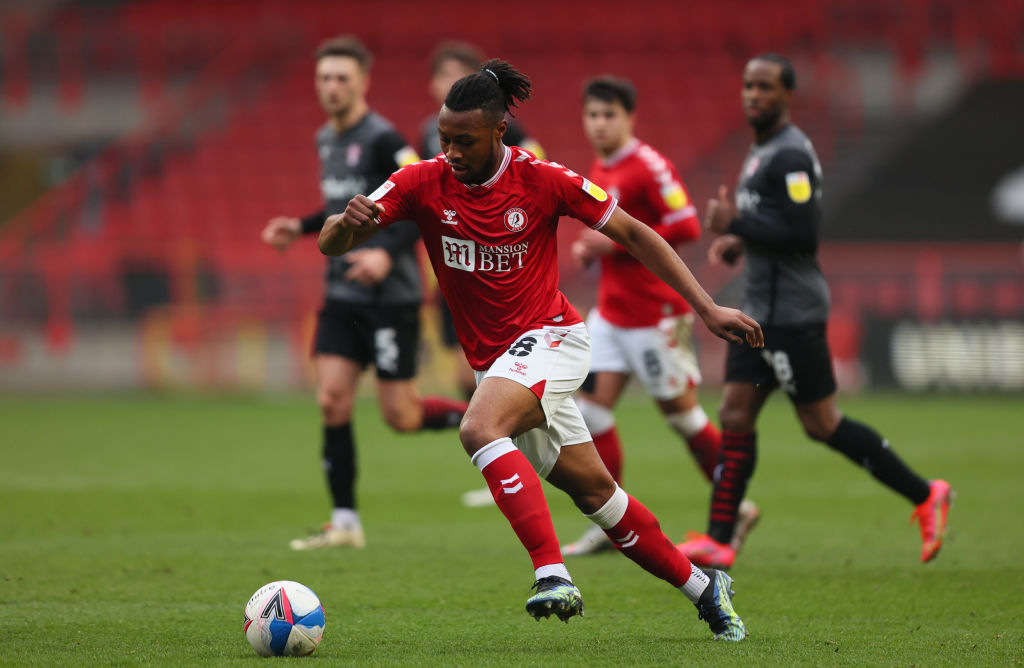 Report: West Ham among clubs interested in Championship 21-year-old star Report: West Ham among clubs interested in Championship 21-year-old star