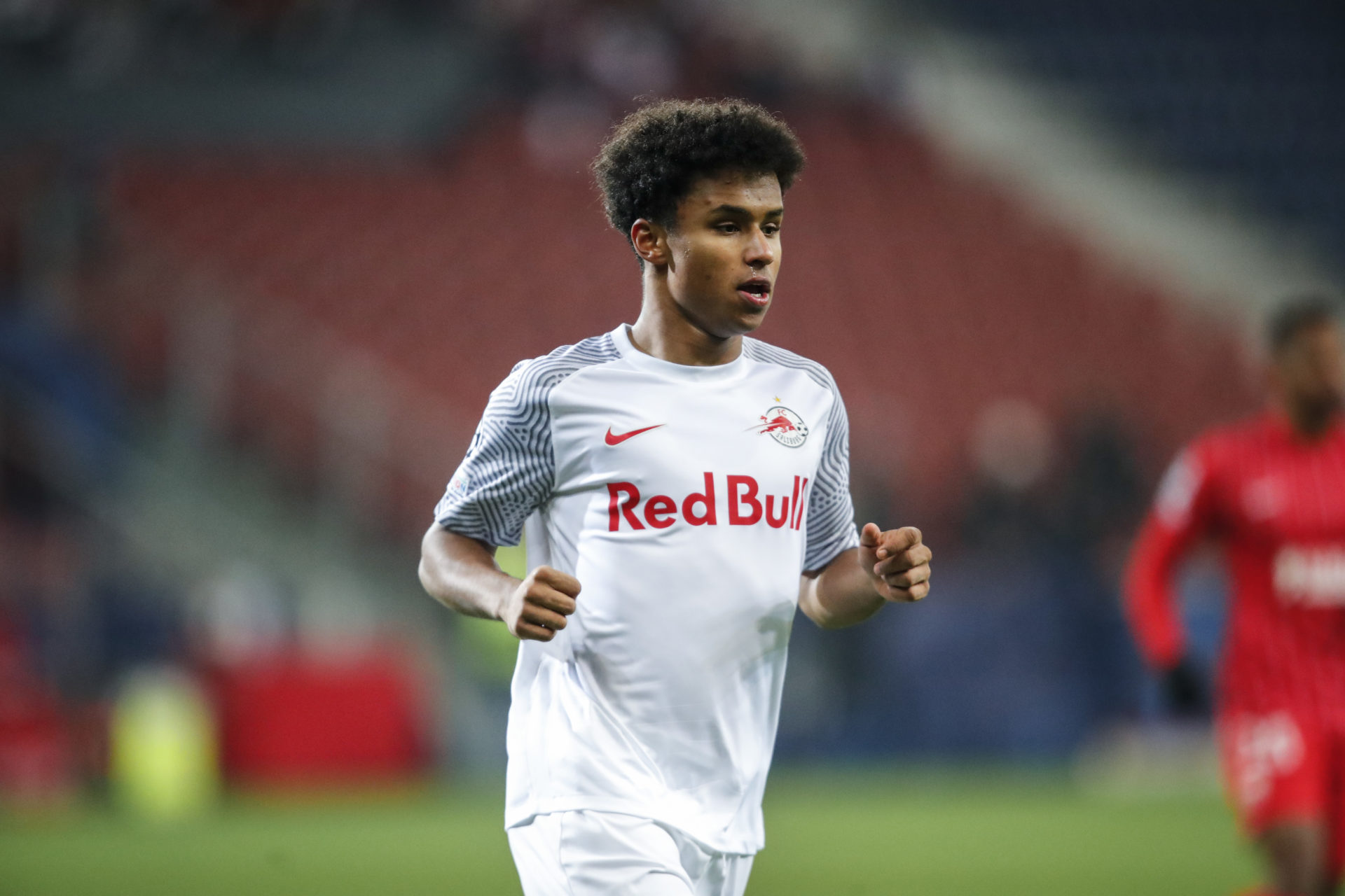 'In talks': Fabrizio Romano says club are 'confident' in landing £34m ...