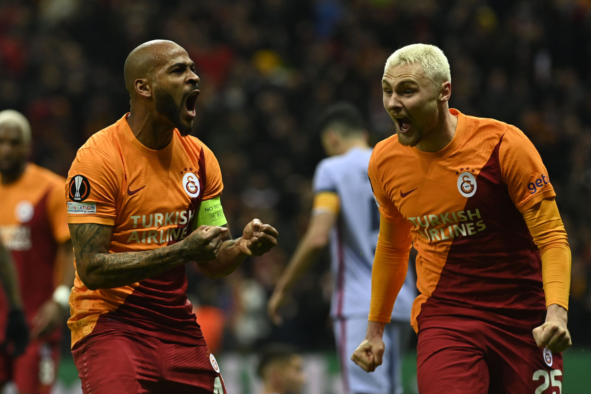 Newcastle looking to sign Victor Nelsson from Galatasary for £20m