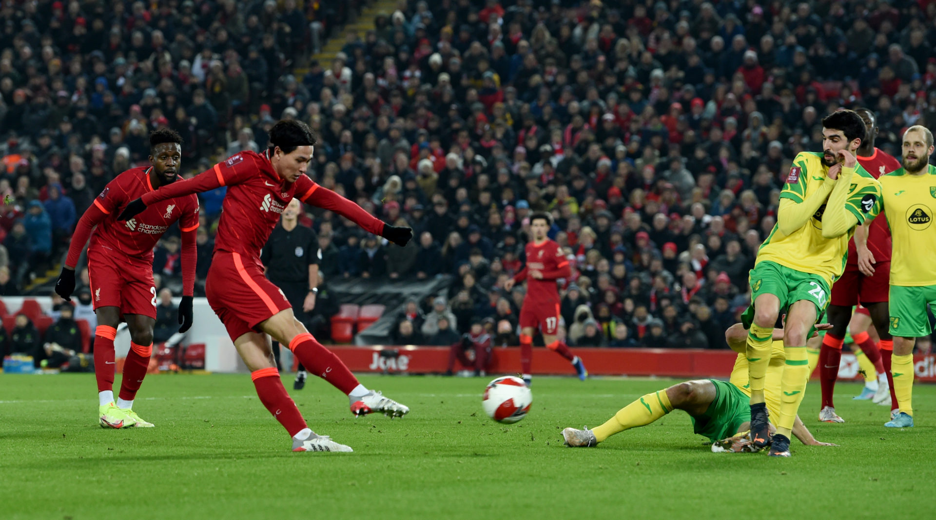 Dean Smith impressed by what Liverpool man did in 39th minute last night