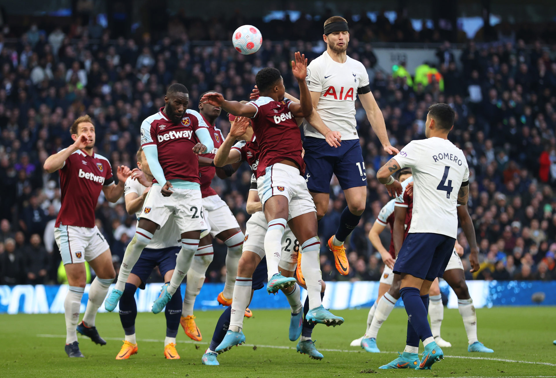 Tottenham: Eric Dier screams in delight during training after scoring ...