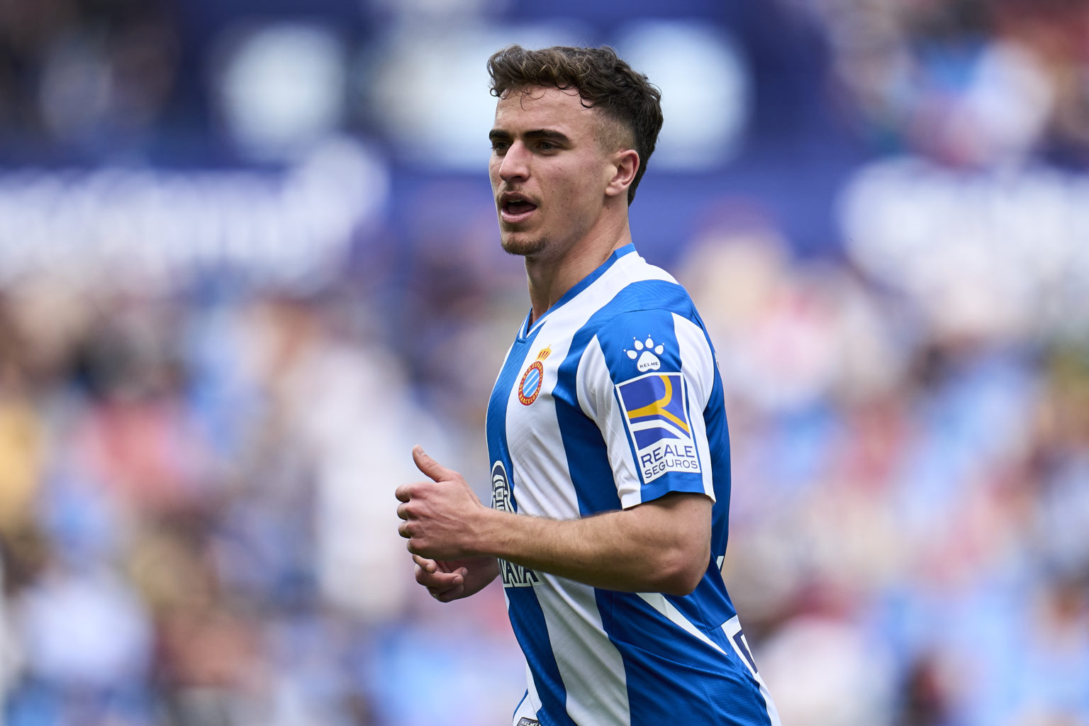 Report: Newcastle interested in Adrià Pedrosa; face Brighton battle