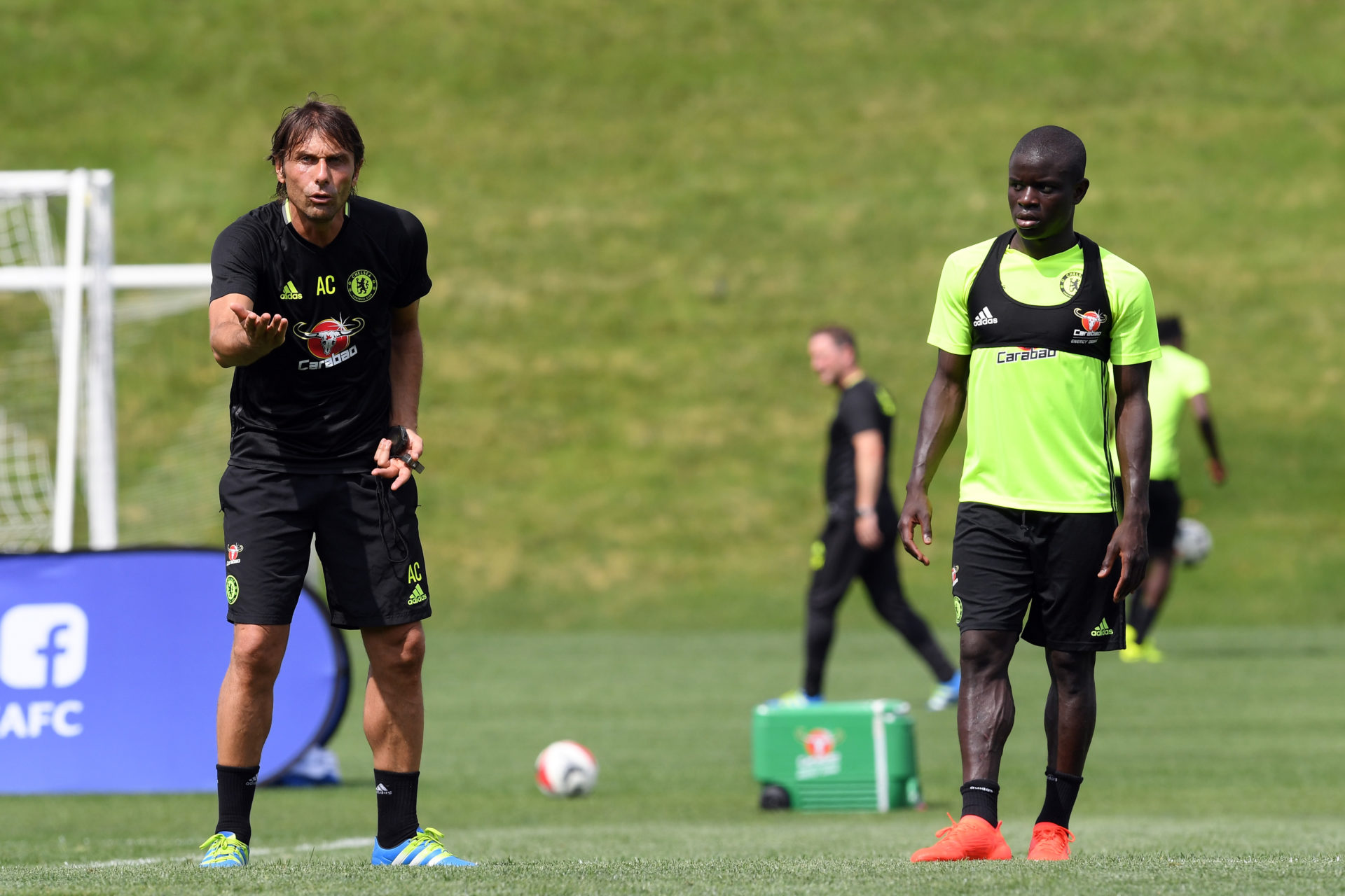 Tottenham could now reportedly sign 'one of the best midfielders in ...