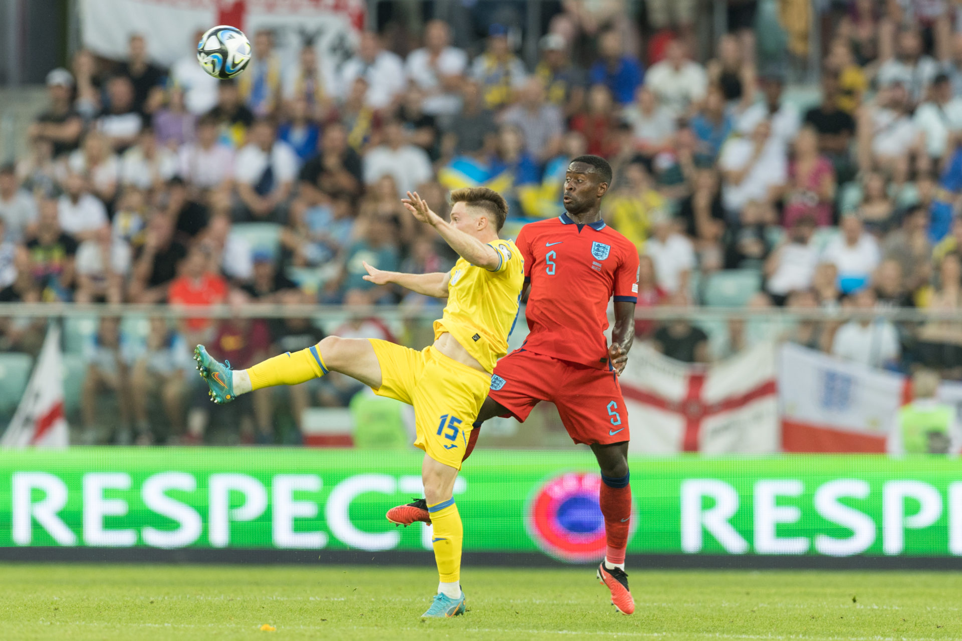 David Seaman now thinks £65m player Arsenal reportedly want to sign did ...