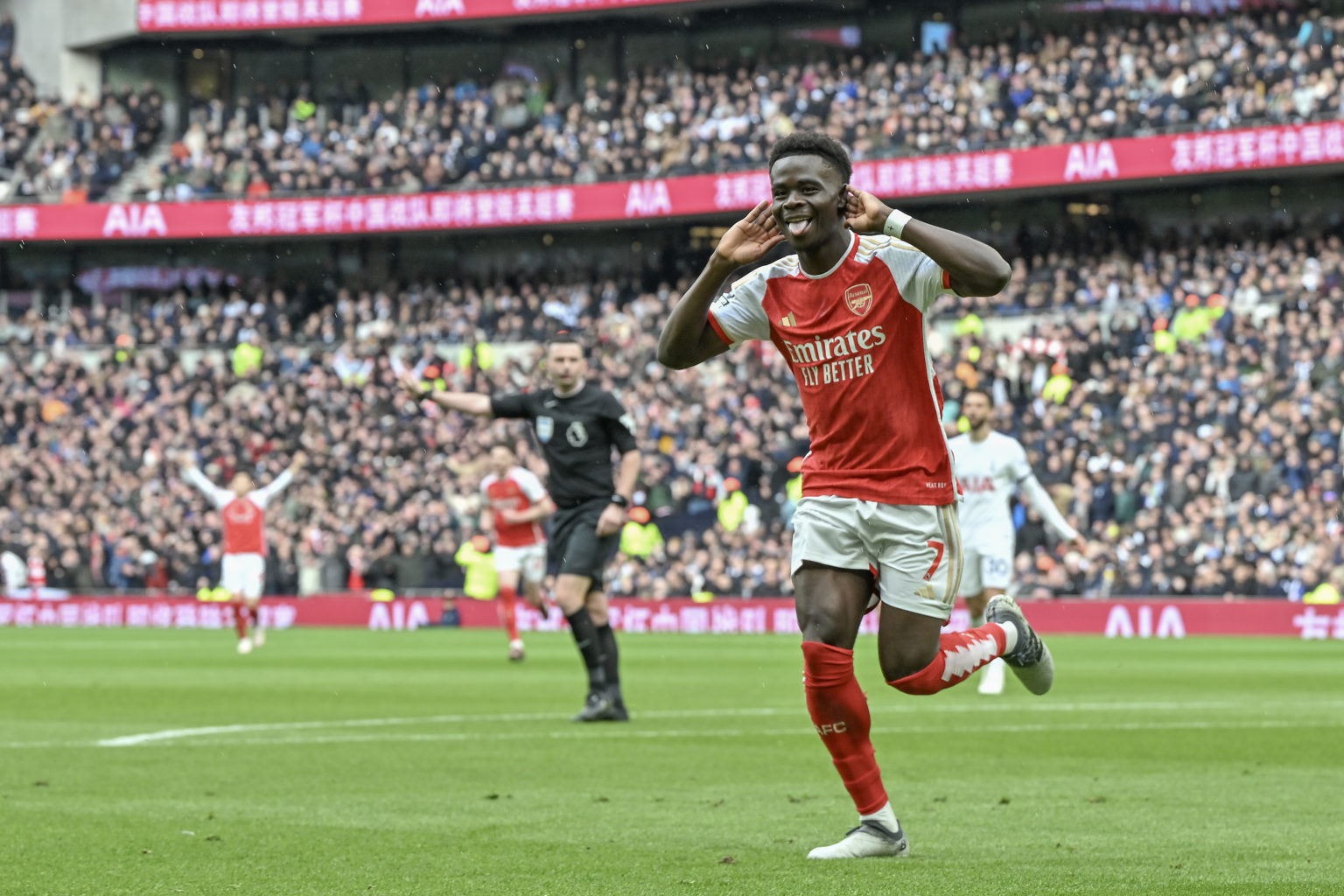 Insider shares what a Premier League defender privately told him about ...