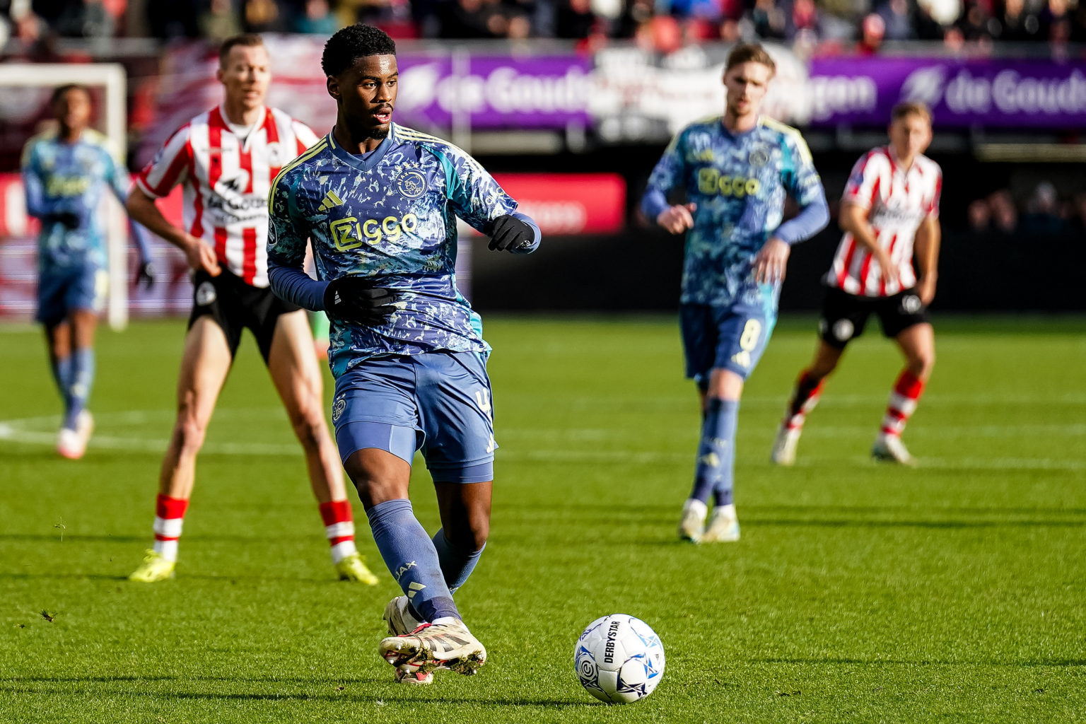 Chelsea lead Arsenal in race for £40m ace who's 'one of the best ...