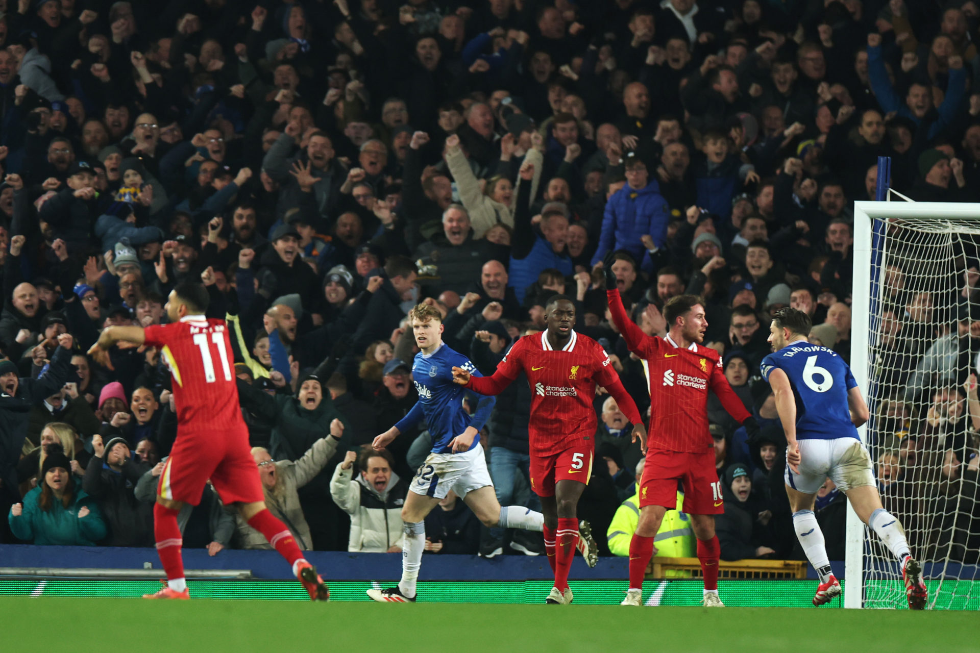 Liverpool fans say there's an Everton player they'd love to sign after ...