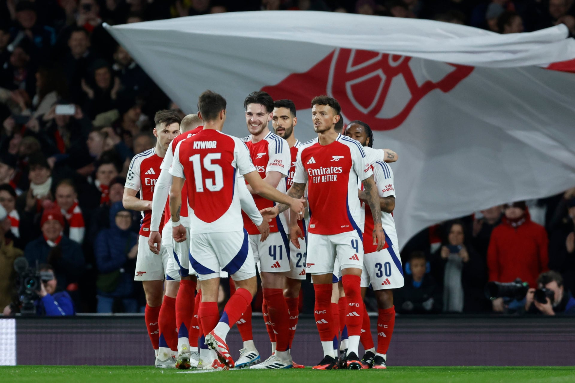Arsenal expect 'world class' player to join this summer