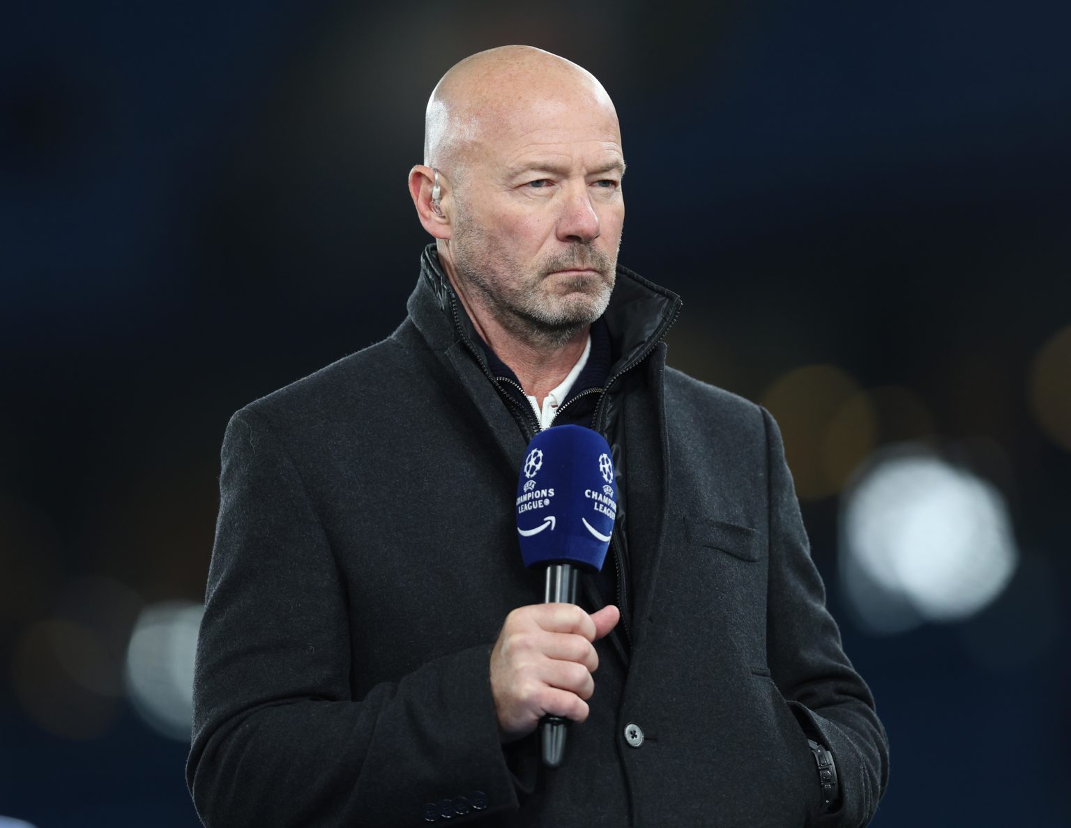 Alan Shearer admits that Sunderland have made a signing who is 'solid ...