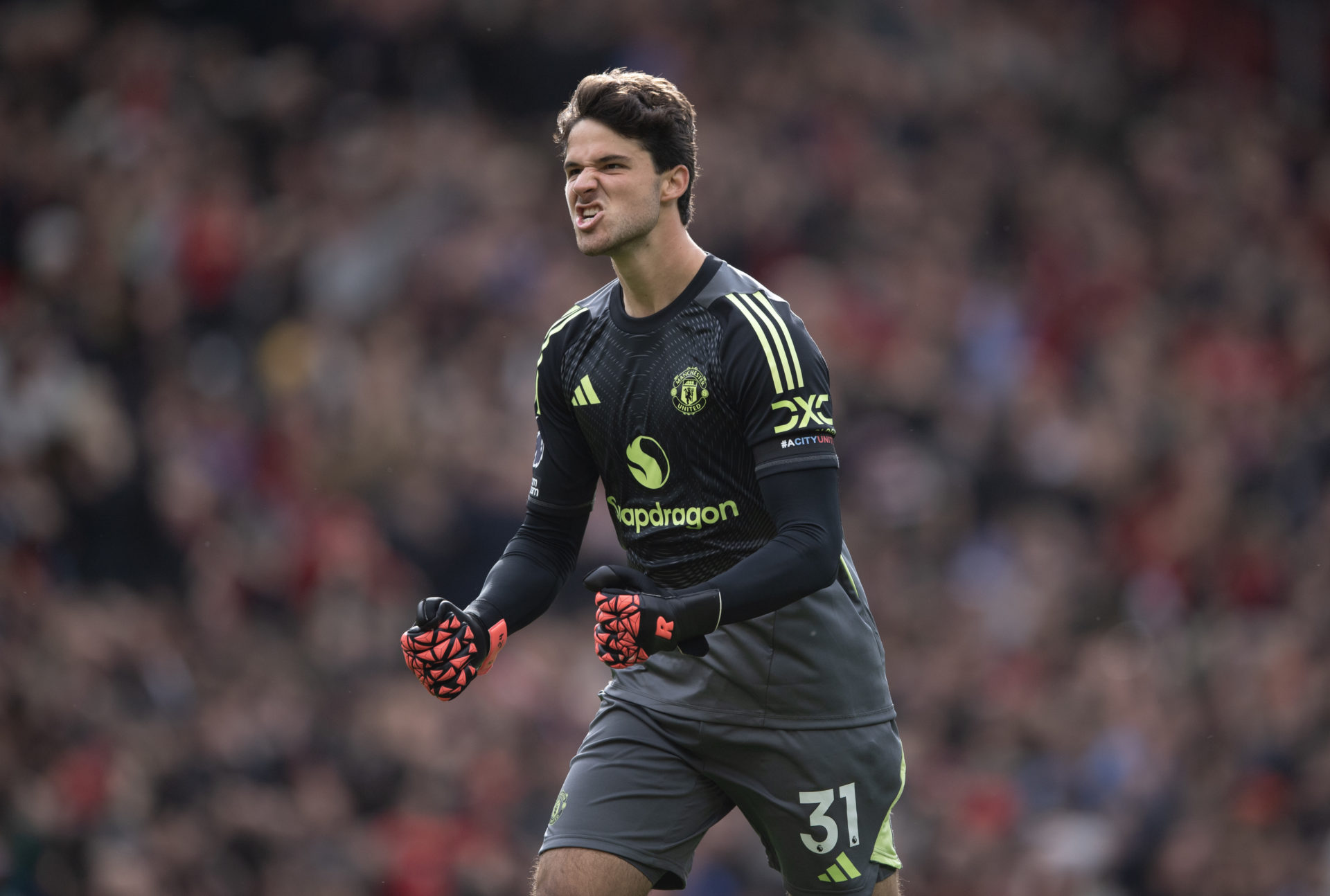 He's not Schmeichel, but Man United goalkeeper Senne Lammens once ...